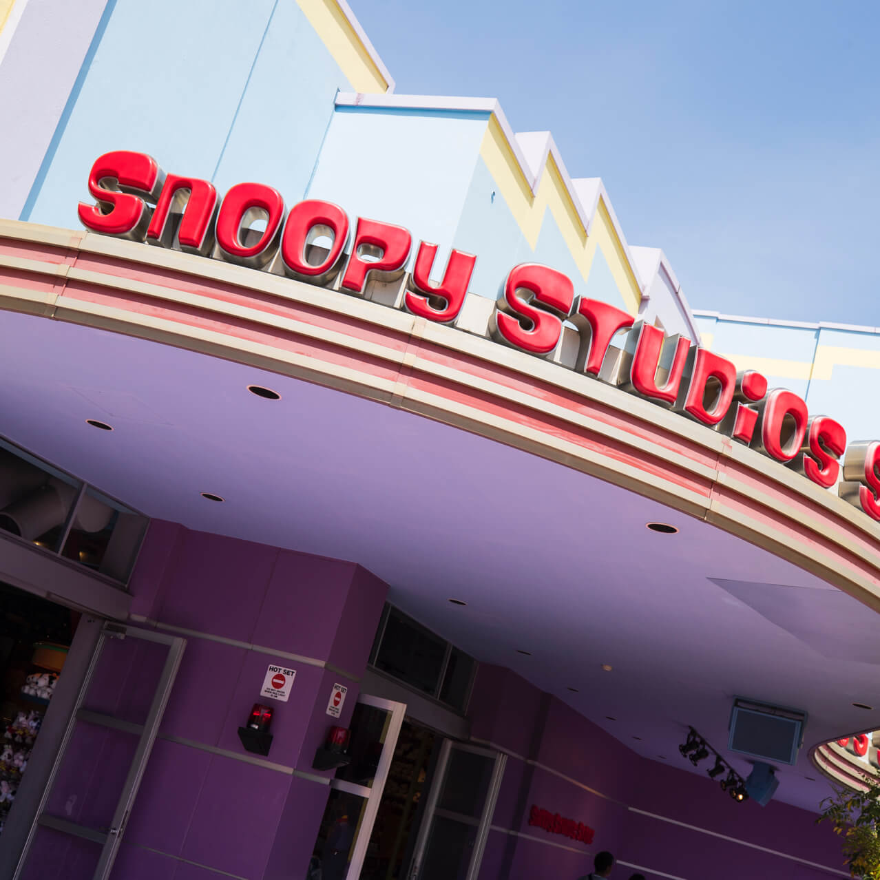Snoopy Studios Store | Universal Studios Japan | USJ